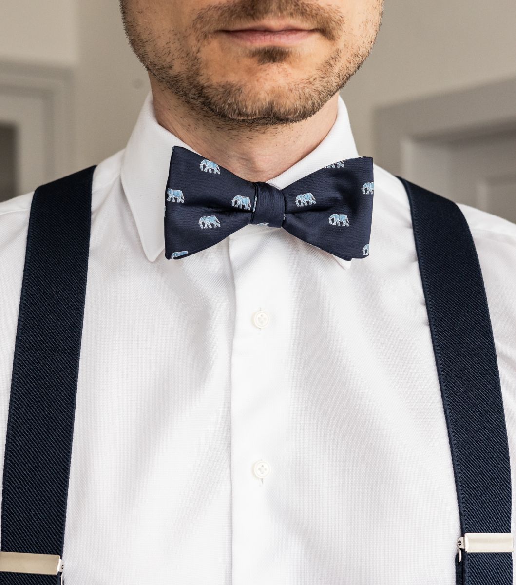 Navy blue elephant bow tie | bubibubi.eu