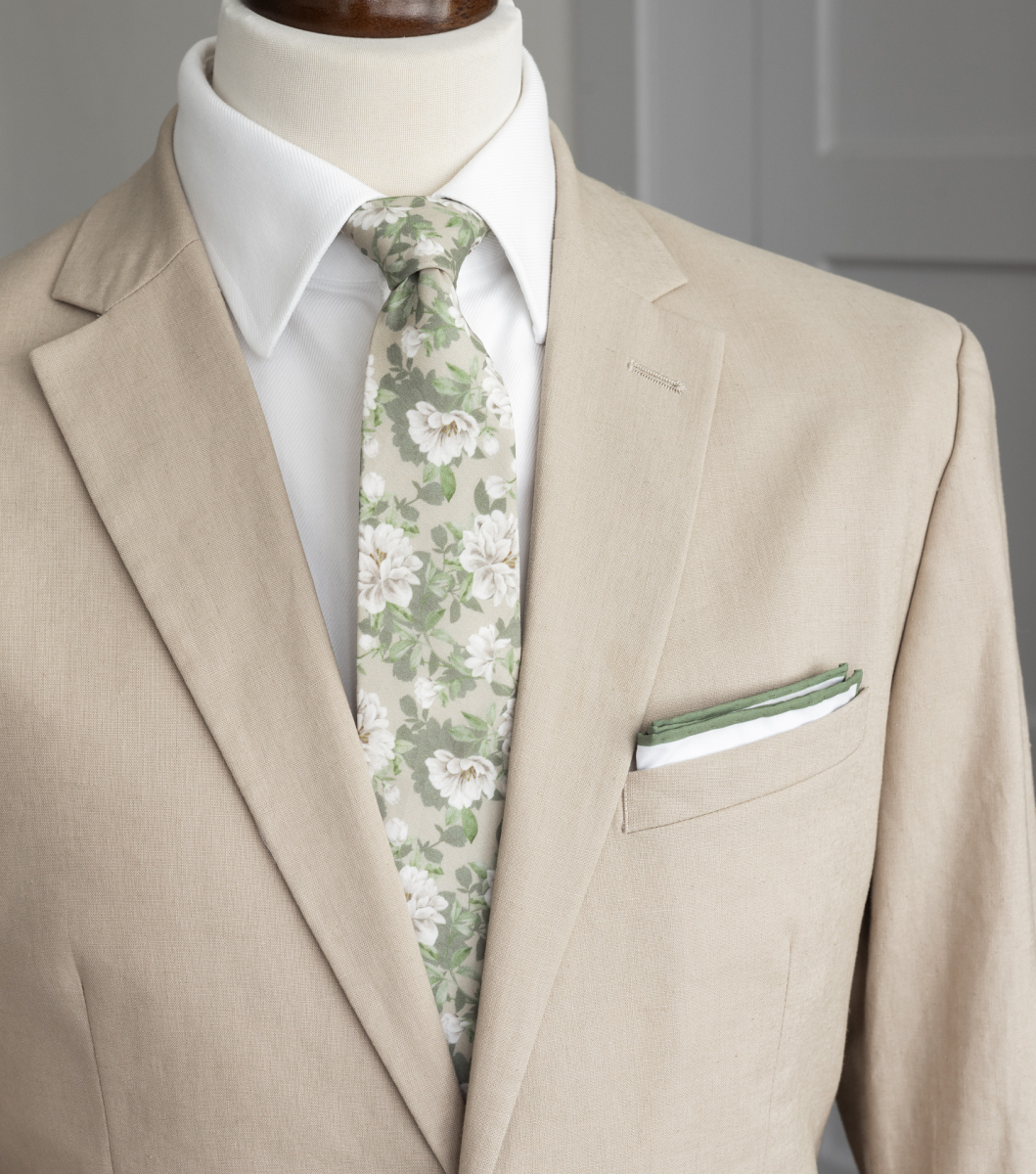 White pocket square with sage green edge | bubibubi.store