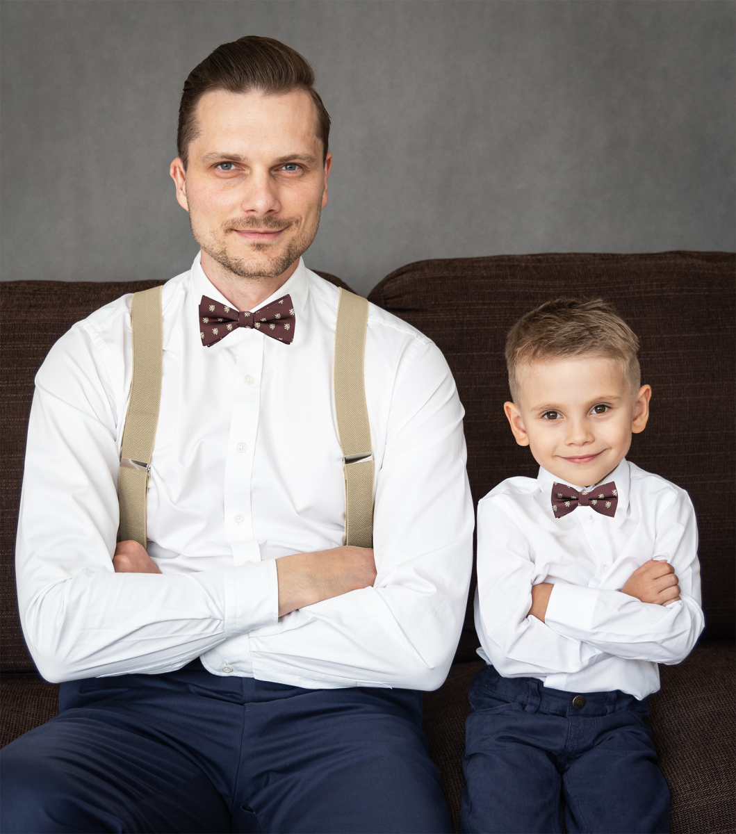 Burgundy lion kids' bow tie | bubibubi.eu