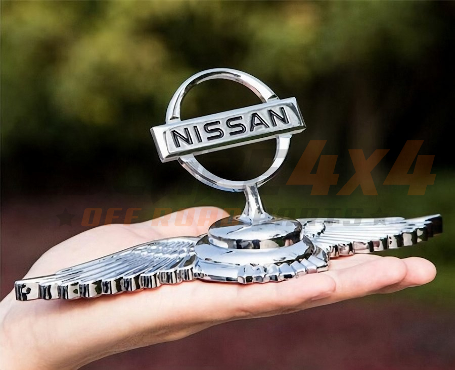 Winged Nissan emblem on the bonnet of Nissan Patrol K160/260 (79-00 ...