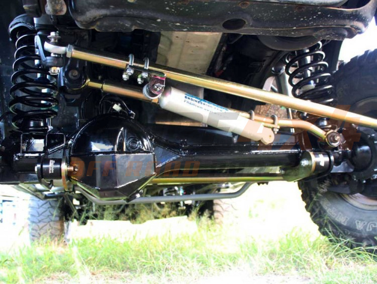 Rear axle reinforcement Superior Engineering Nissan Patrol Y60 (88-97 ...