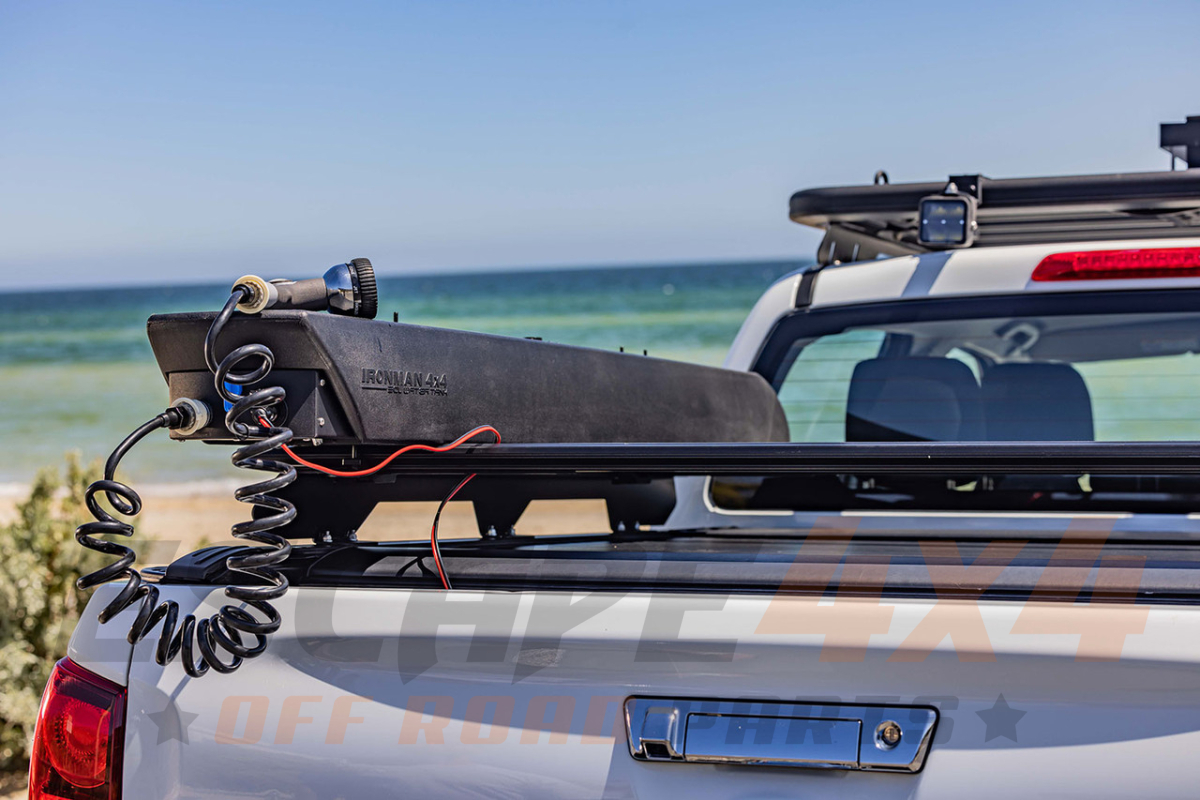 Water tank 30L with integrated 12V pump Ironman4x4 | Escape4x4.eu