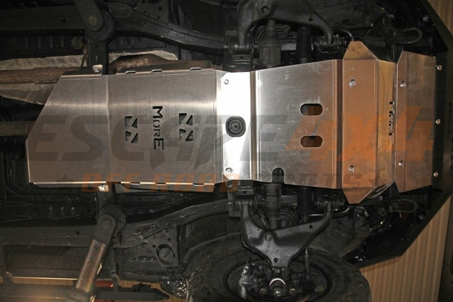 Aluminium complete underbody cover for Toyota Hilux Vigo (04-15 ...