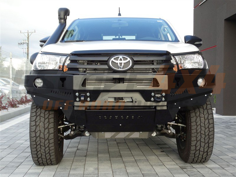 Toyota Hilux Revo front bumper (16-) | Escape4x4.eu