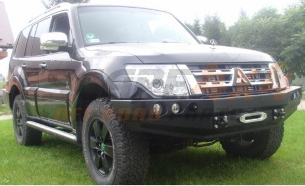 Front bumper Mitsubishi Pajero IV (06-15) | Escape4x4.eu